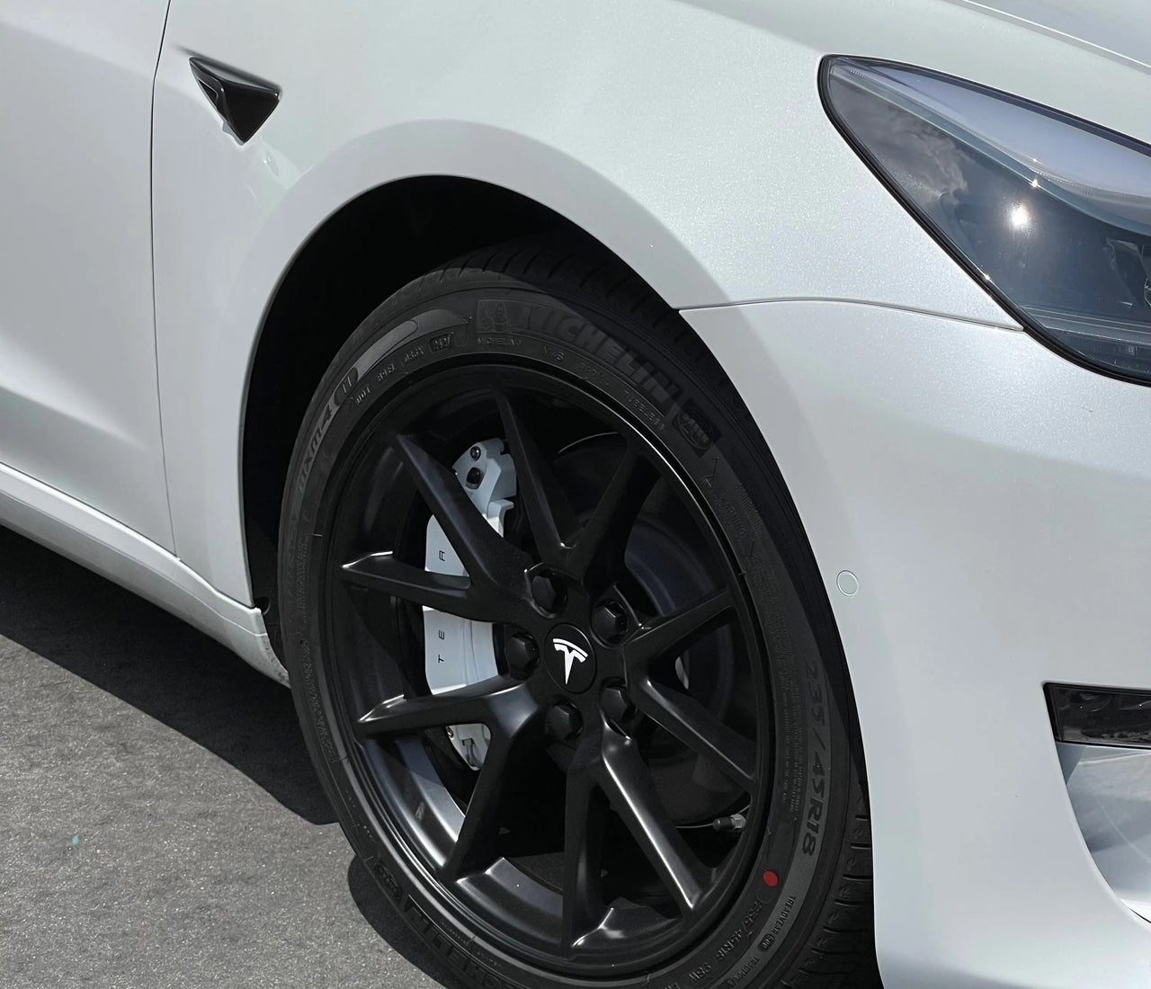 How to Change Tesla Model Y Hubcaps – Hills